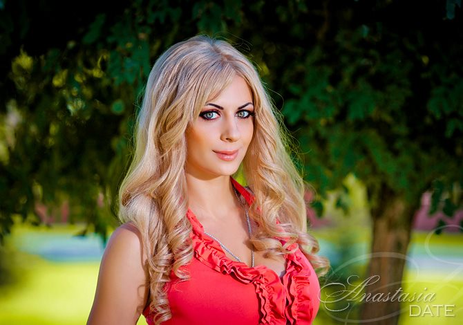 Dating Ukraine Woman Nataliya From Odessa 28 Yo Hair Color Blond